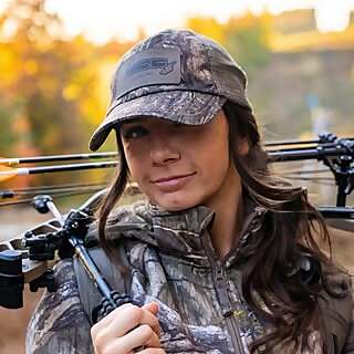 Top 80 Female Hunting Influencers in 2025