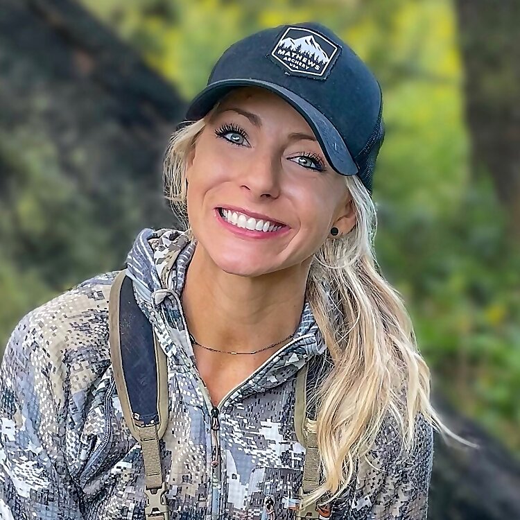 Top 80 Female Hunting Influencers in 2025