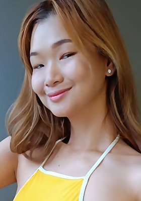 Top 70 Asian OnlyFans Accounts in 2025 (Asian OnlyFans Models)