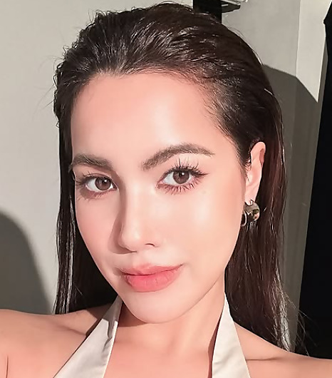 Top 70 Asian OnlyFans Accounts in 2026 (Asian OnlyFans Models)